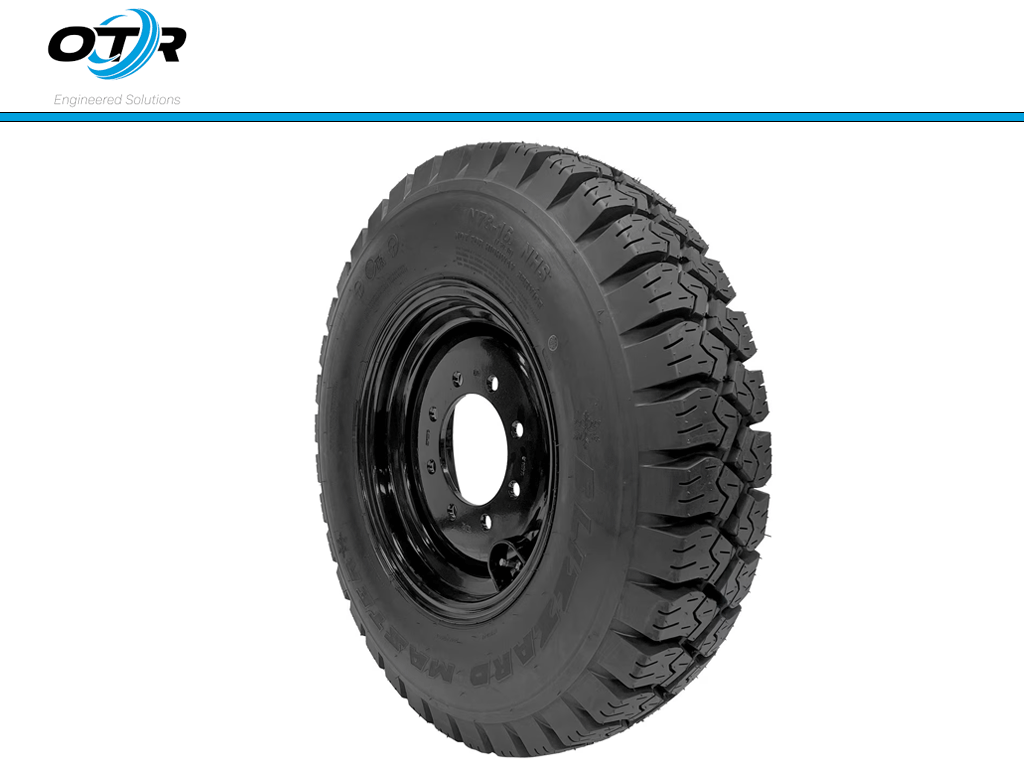 OTR Blizzard Master 7.50-16 snow tire with rim for skid steer loaders ...